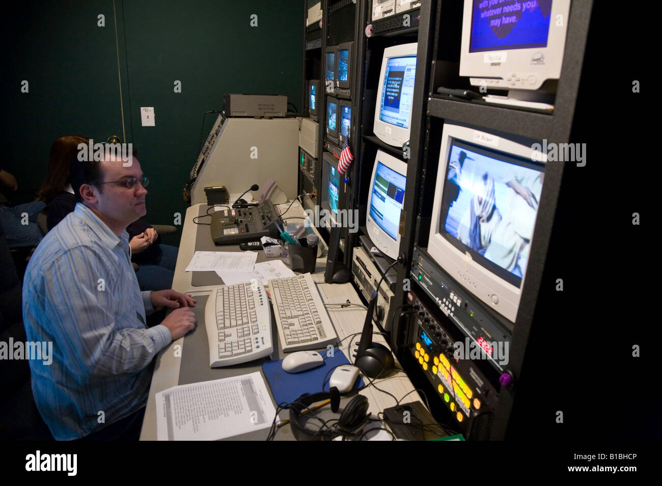 Video production hi-res stock photography and images - Alamy