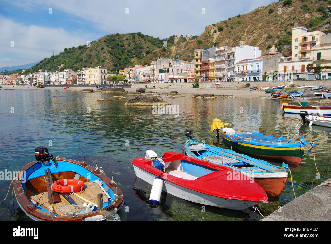Giardini naxos beach sicily hi-res stock photography and images - Alamy