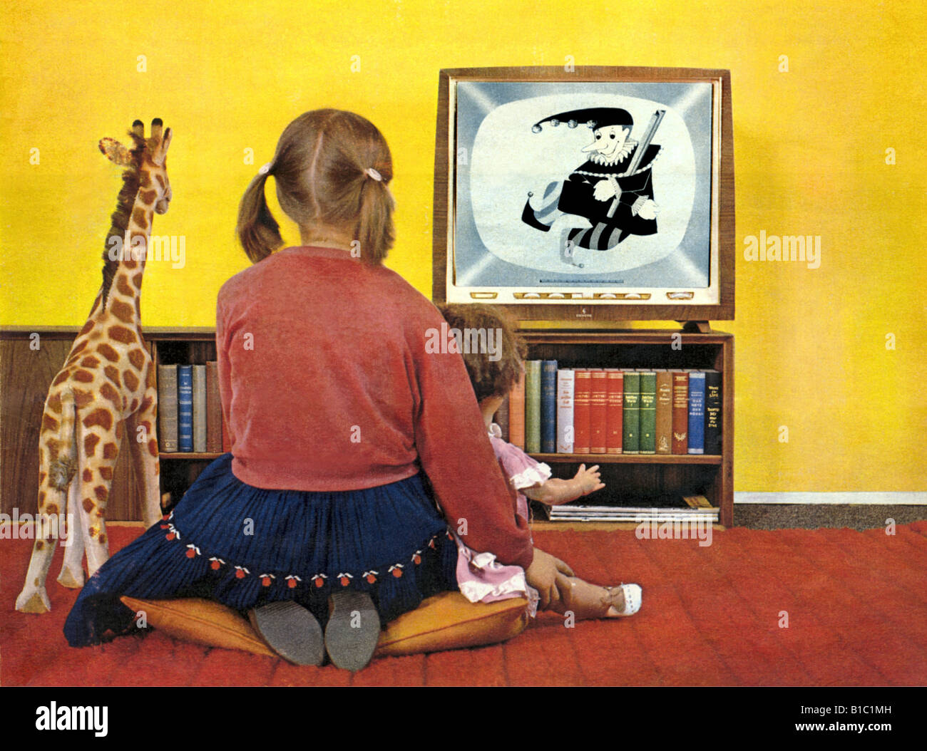 1960s children watching tv hi-res stock photography and images - Alamy