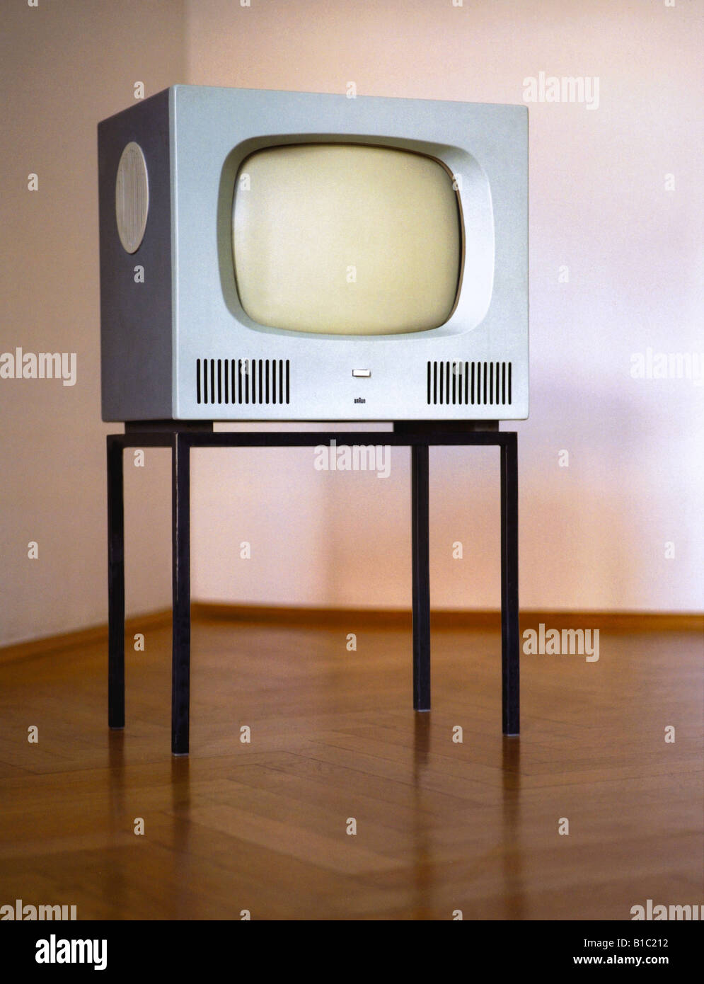 broadcast, television, TV set, typ Braun HF 1, Germany, 1958, technic ...