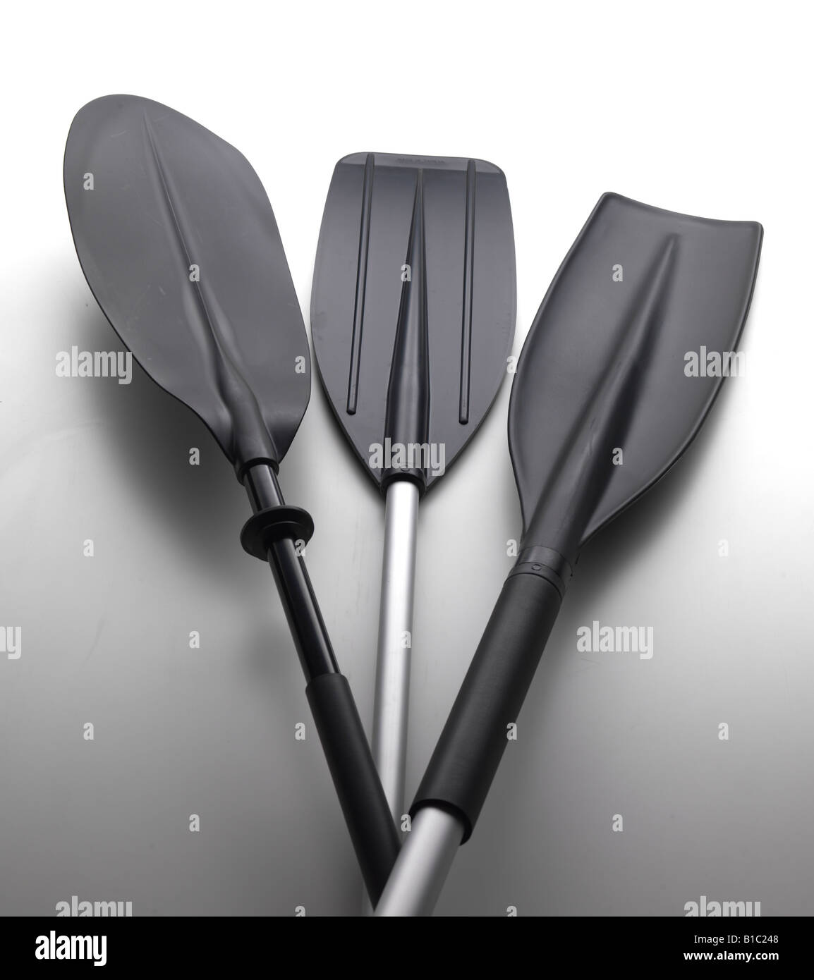 oar move boat raft row emergency push boost thole Stock Photo - Alamy