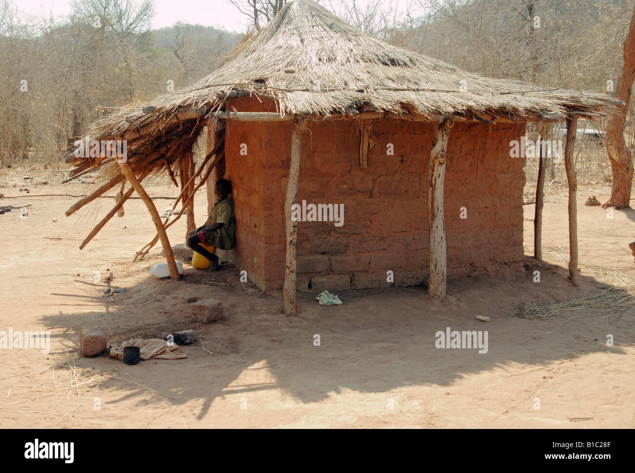 Hut in tonga village hi-res stock photography and images - Alamy