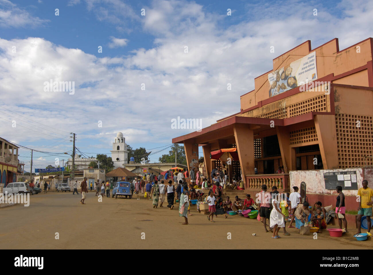 Market hell ville nosy madagascar hi-res stock photography and images ...