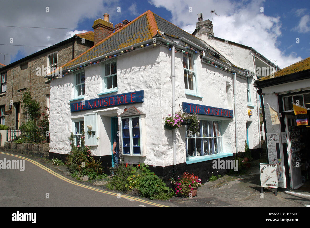 THE SMALL SEASIDE TOWN OF MOUSEHOLE IN CORNWALL UNITED KINGDOM PICTURE ...