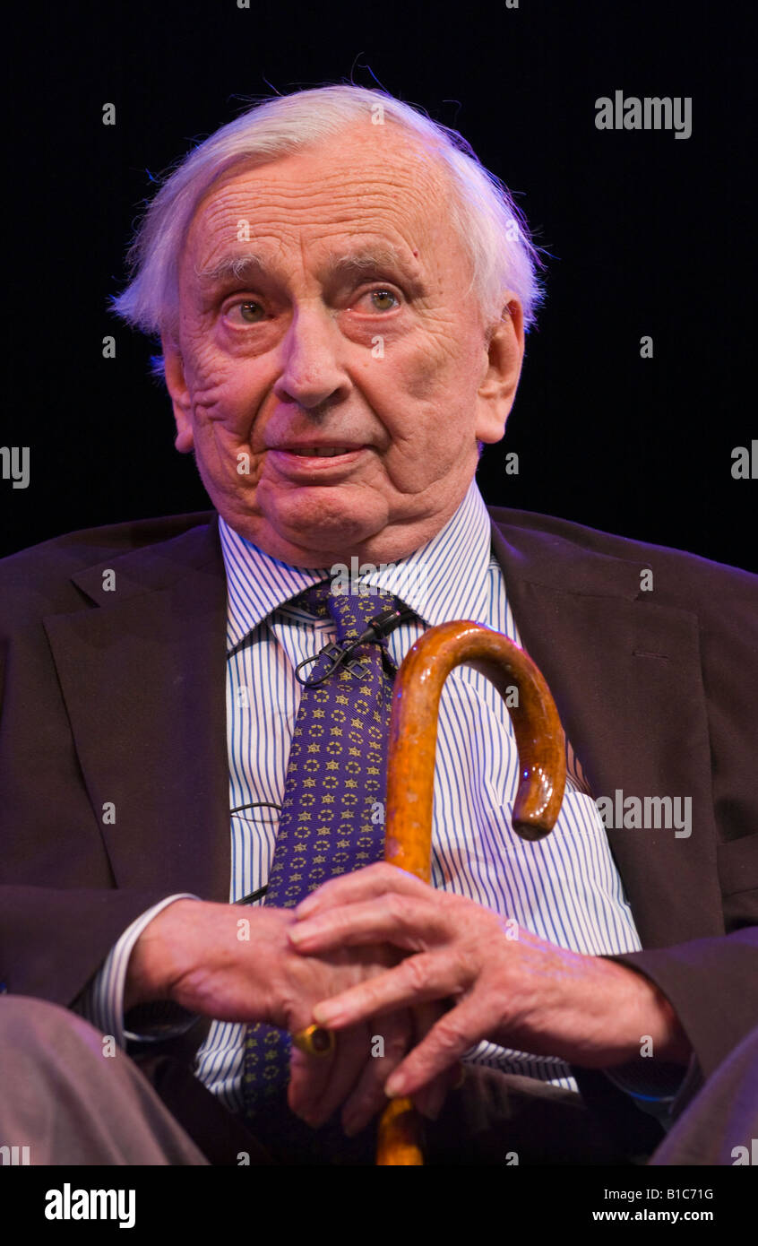 Legendary american journalist hi-res stock photography and images - Alamy