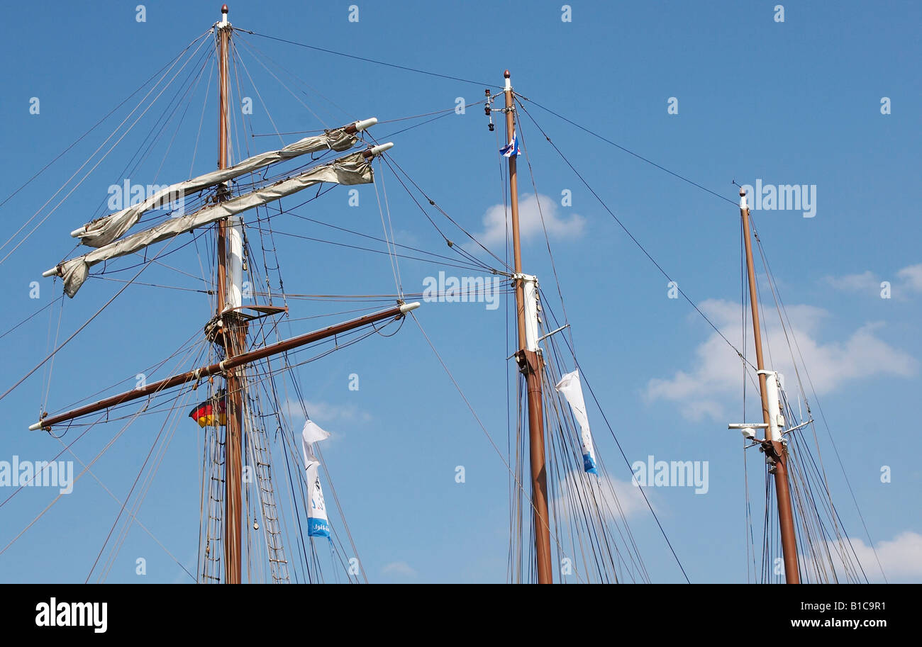 Water vessels masts sail sails sail boats sailing ships hi-res stock ...