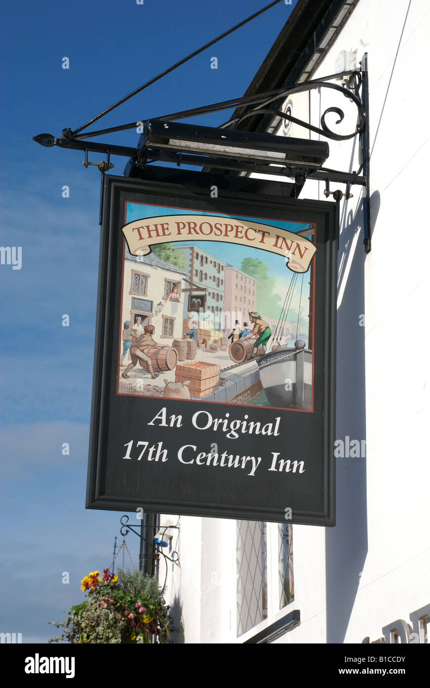 17th century inn pub sign hi-res stock photography and images - Alamy