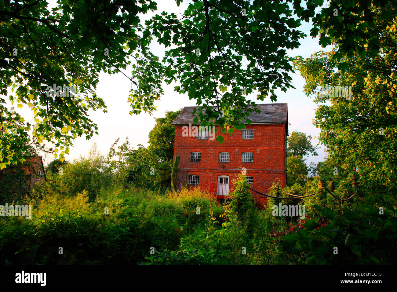 Lower Mill East Hanney Wantage Oxfordshire England UK Stock Photo - Alamy