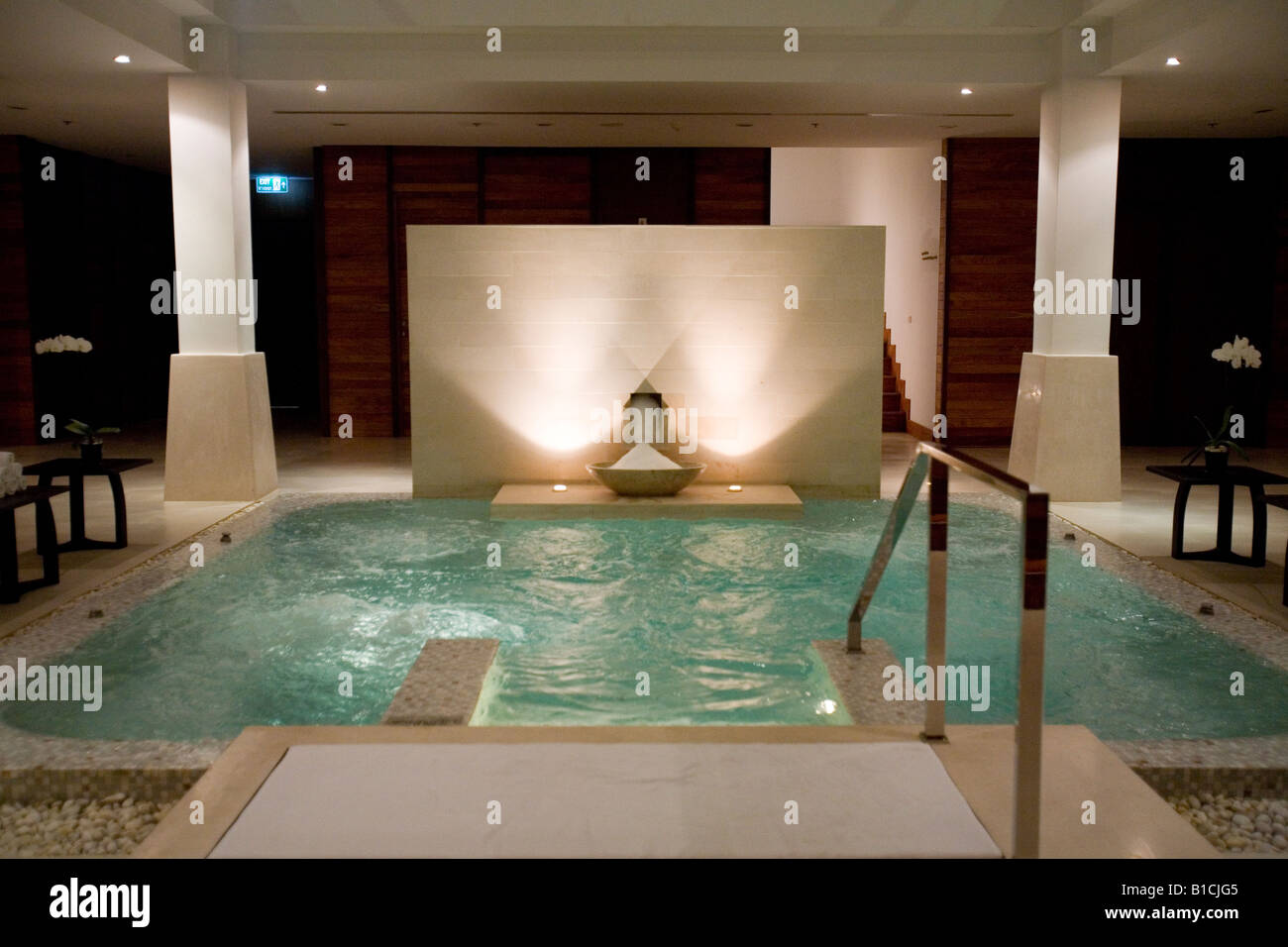 TRIA Medical Spa Bangkok Thailand Stock Photo - Alamy