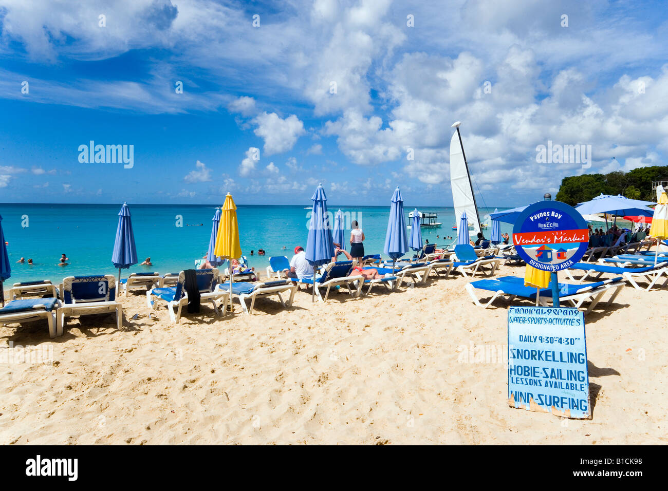 Paynes bay beach barbados hi-res stock photography and images - Alamy