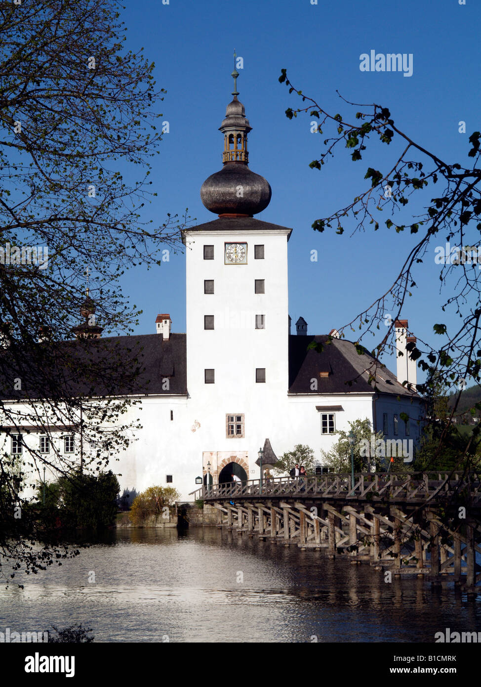 water castle Orth, Austria, Upper Austria, Salzkammergut, Orth Stock ...