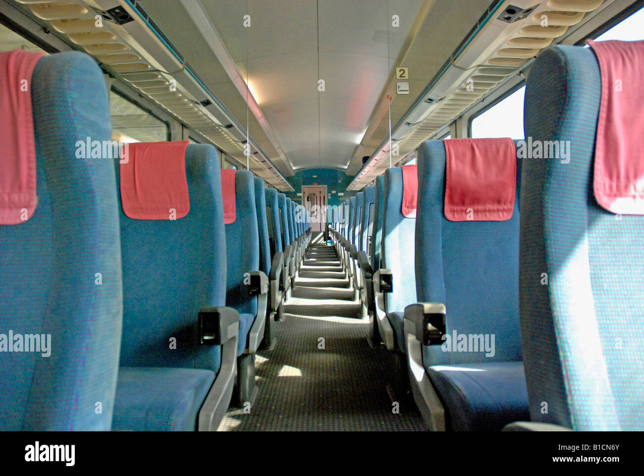 Train behind another train hi-res stock photography and images - Alamy