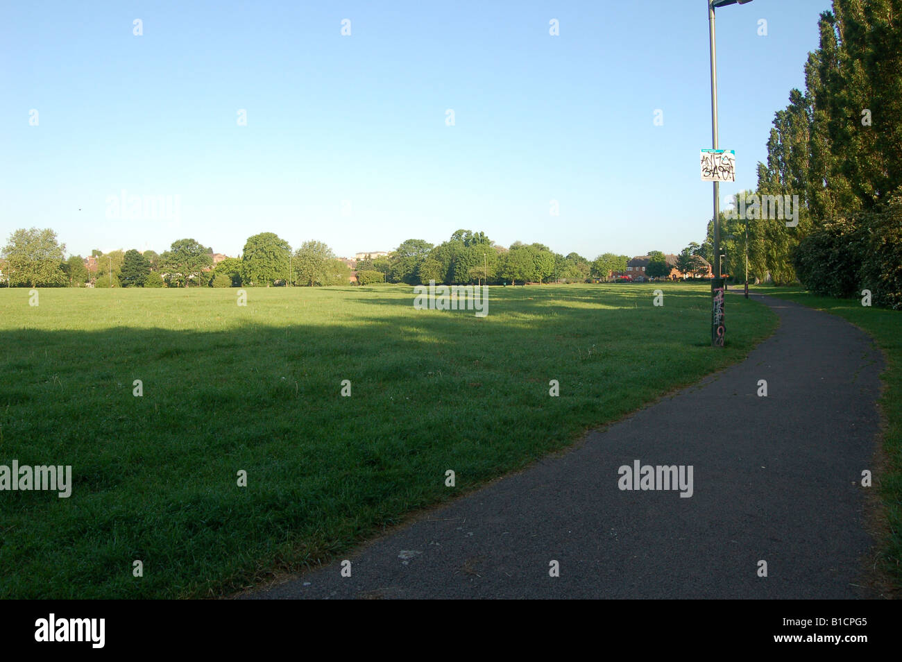 Millennium Walk, Montrose Park, Burnt Oak, Barnett, London Stock Photo ...
