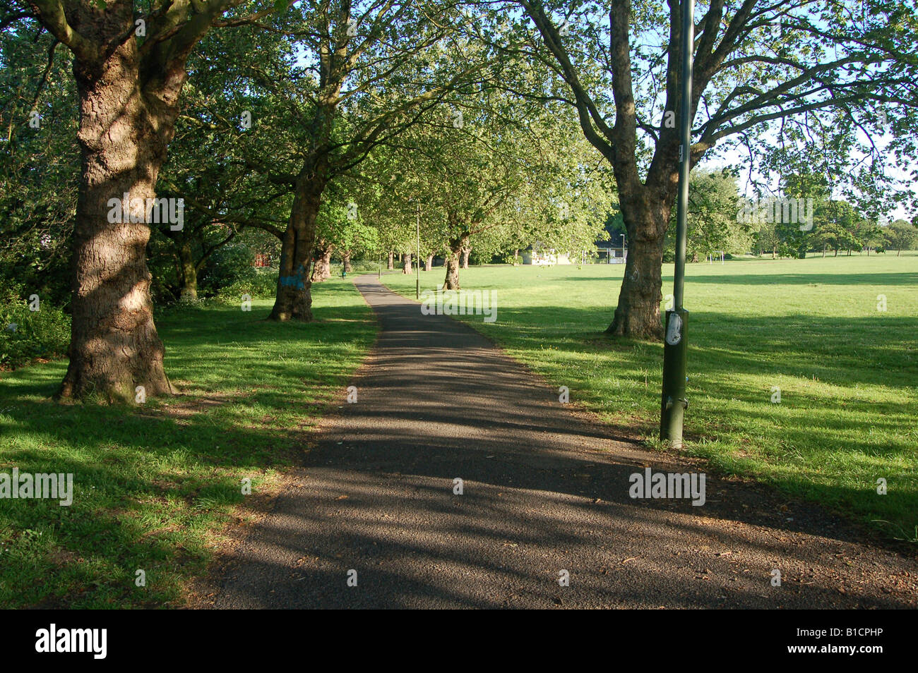 Millennium Walk, Montrose Park, Burnt Oak, Barnett, London Stock Photo ...