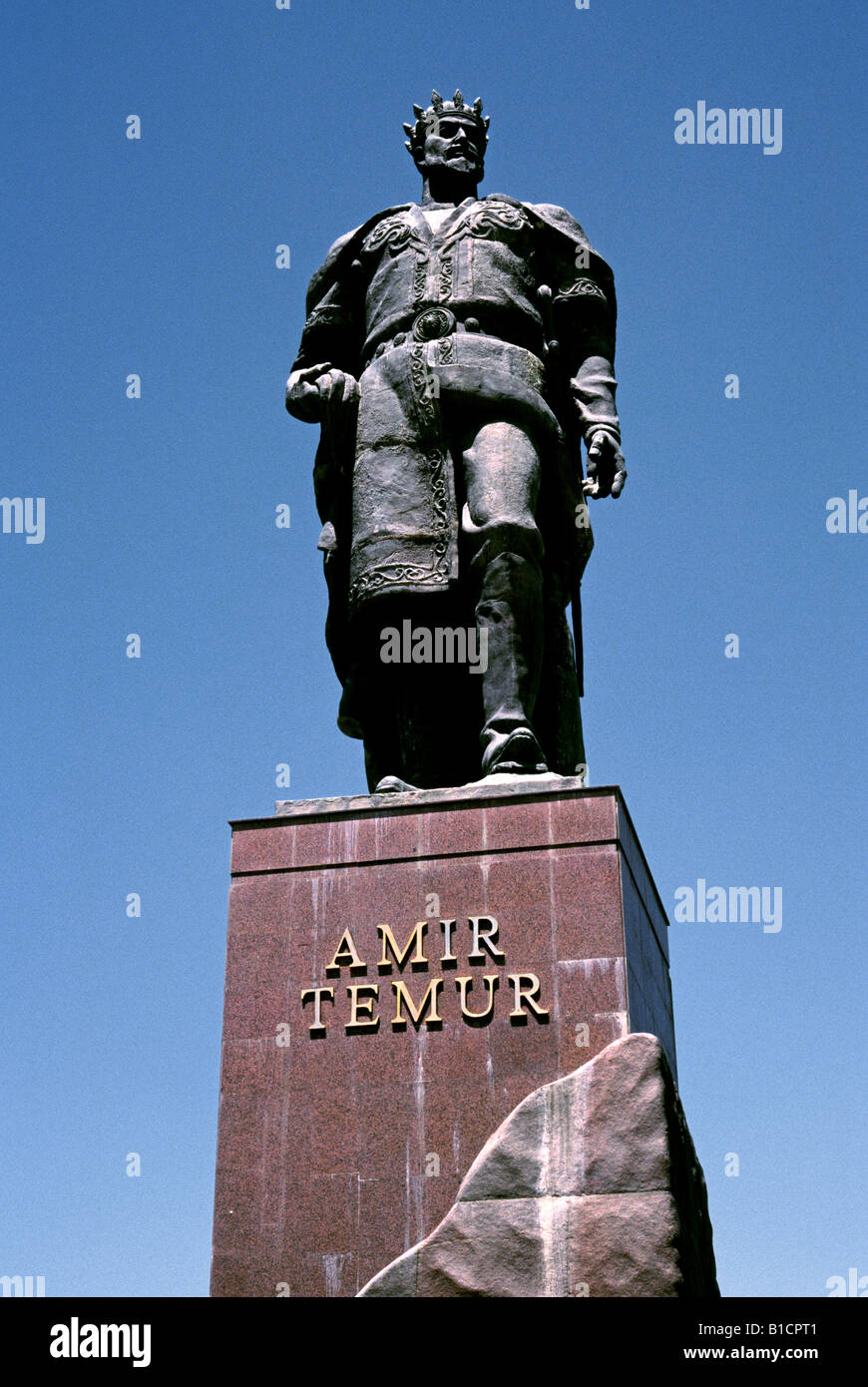 May 28, 2006 - Statue of Timur bin Taraghay Barlas (1336-1405), better ...