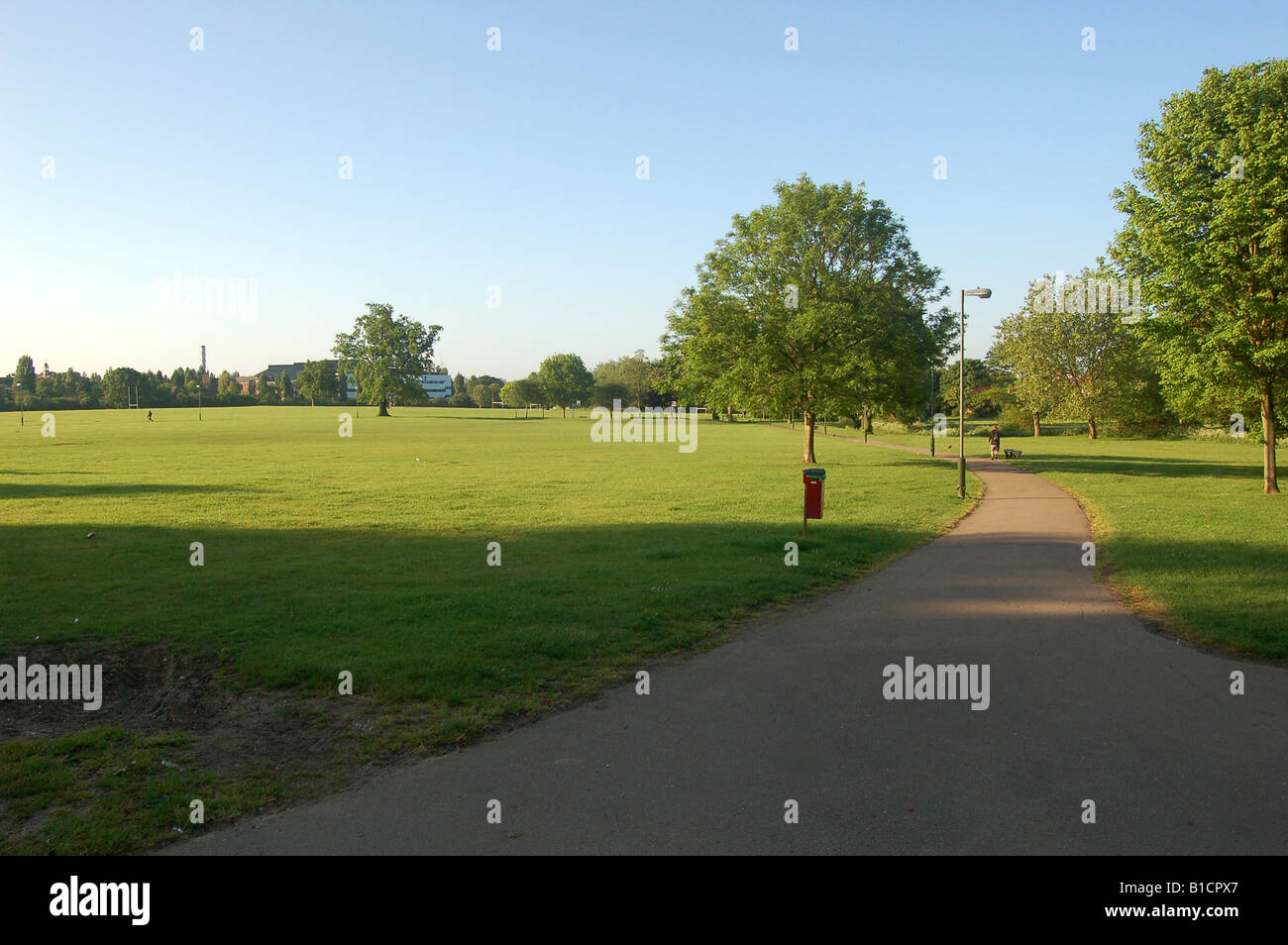 Millennium Walk, Montrose Park, Burnt Oak, Barnett, London Stock Photo ...