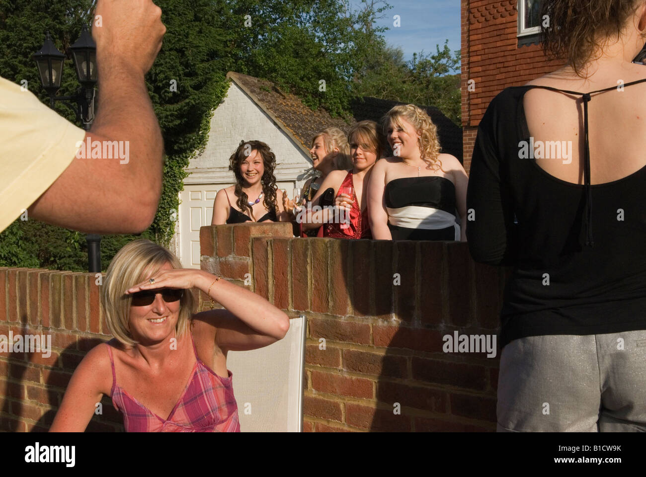 School leaving party hi-res stock photography and images - Alamy