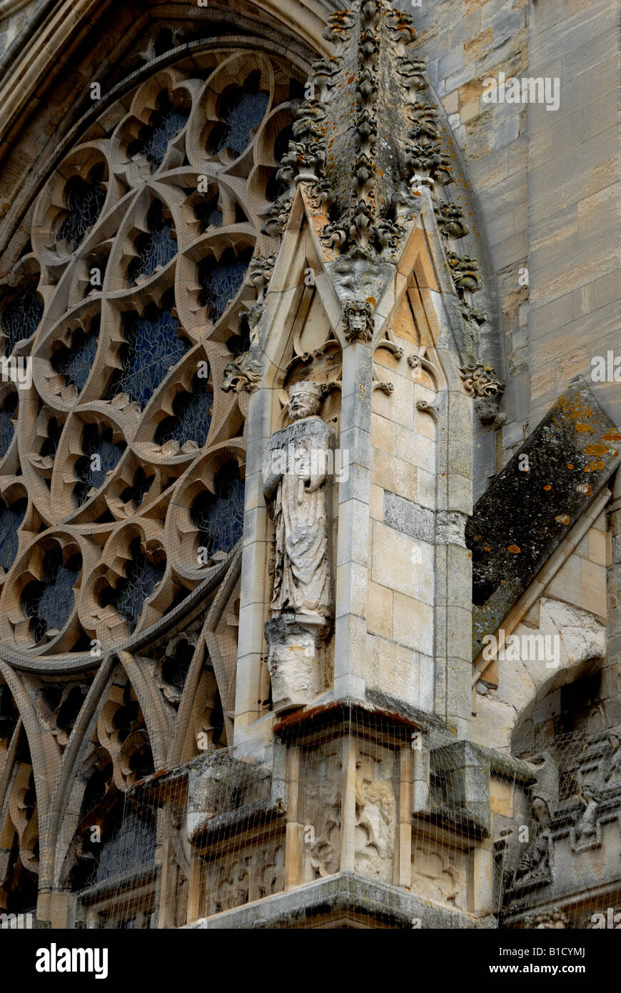 Stone work of cathedral Stock Photo - Alamy