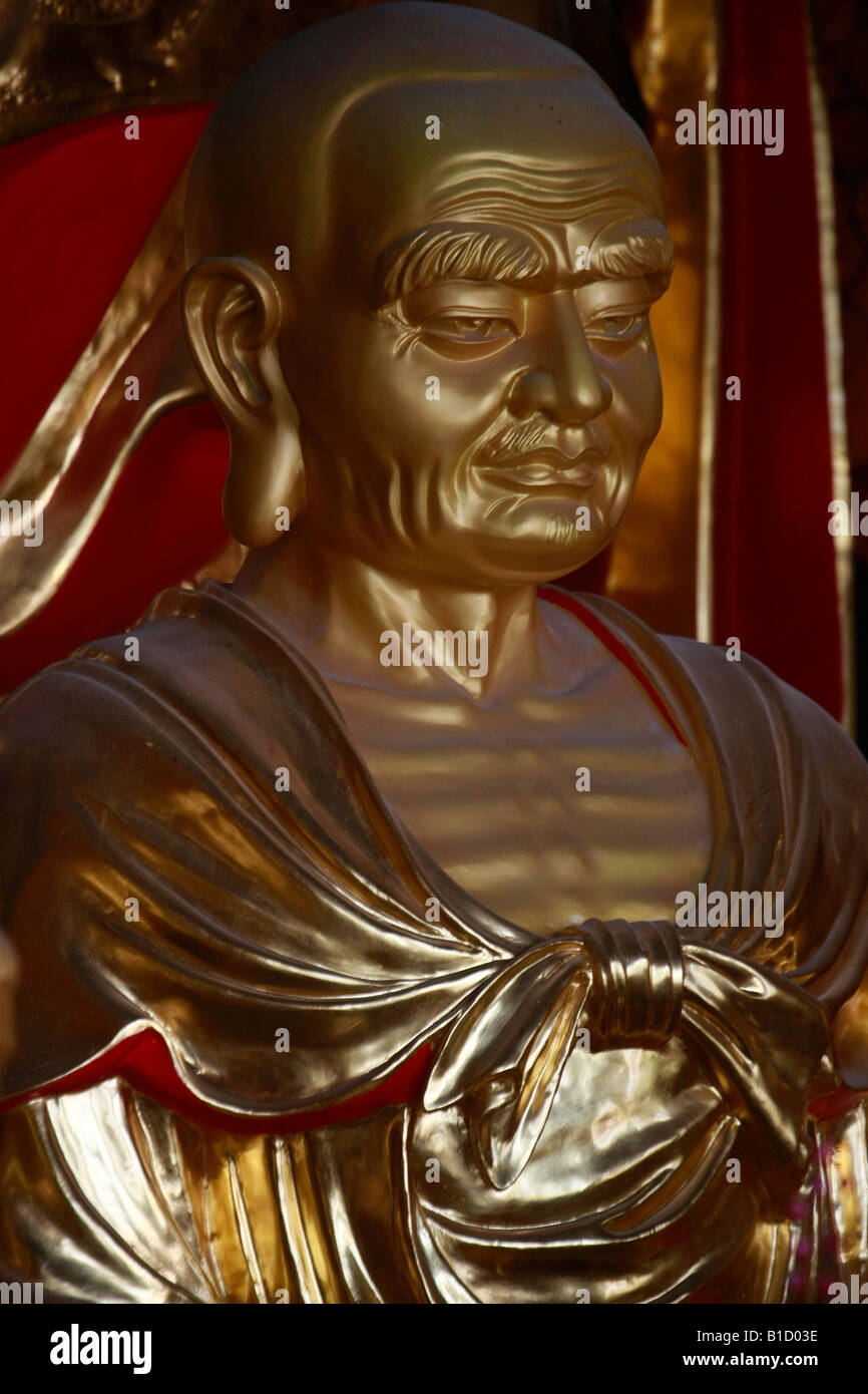 Statue at the Chongsheng Temple, Dali, Yunnan, China Stock Photo - Alamy