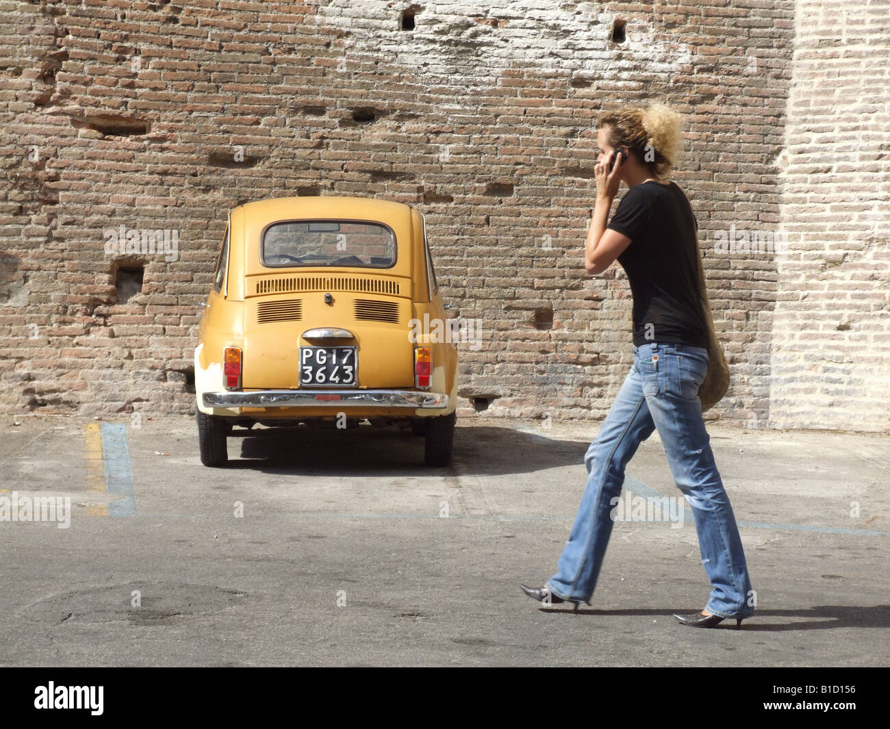 old fiat 500 car in street in perugia, umbria Stock Photo - Alamy