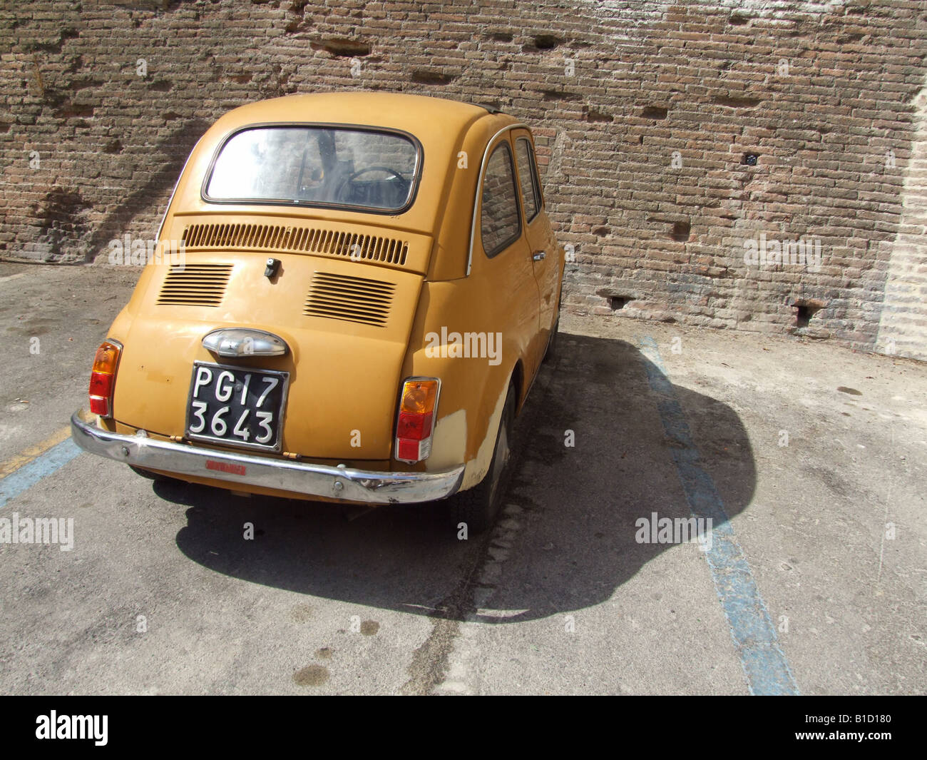 old fiat 500 car in street in perugia, umbria Stock Photo - Alamy
