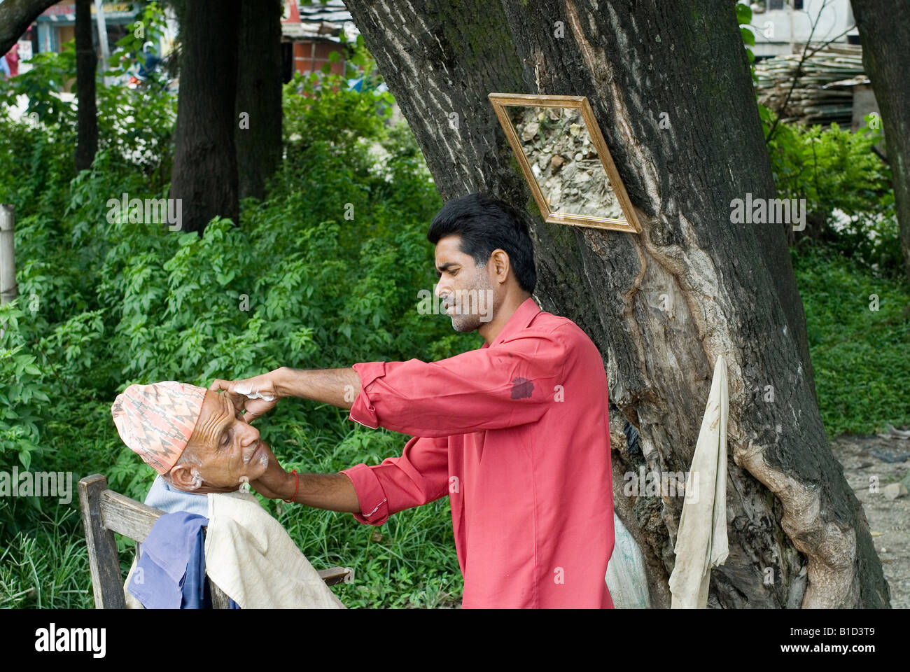 Street barber work kathmandu nepal hi-res stock photography and images ... Street barber work kathmandu nepal hi-res stock photography and images ...