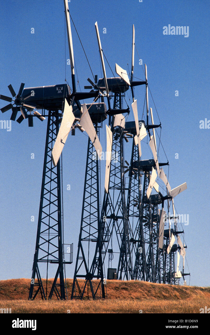 Wind farm in northern California Sacramento Valley Stock Photo - Alamy