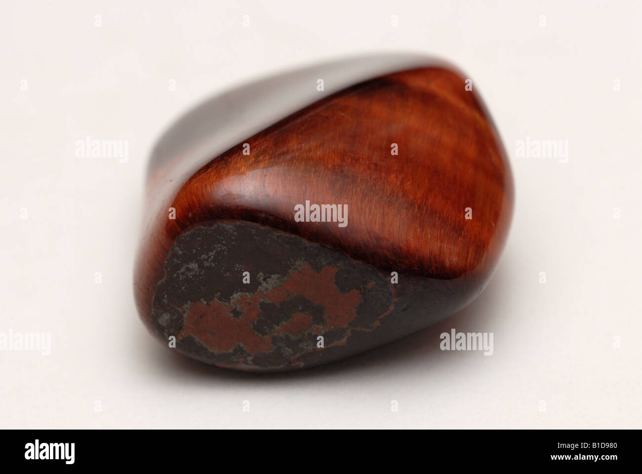 Tigers eye stone hi-res stock photography and images - Alamy