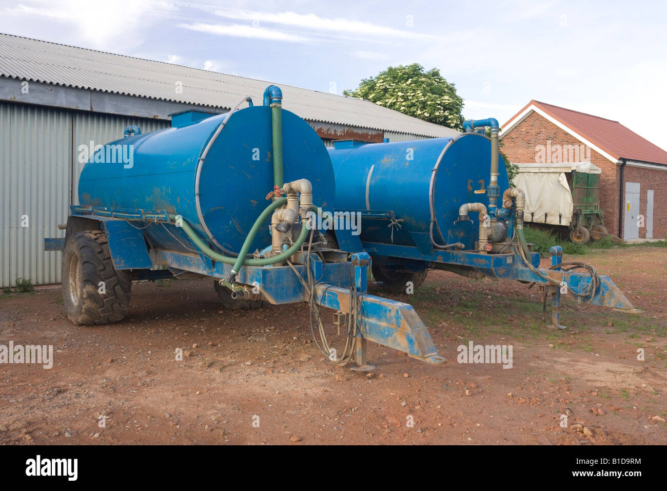 Slurry tank hi-res stock photography and images - Alamy