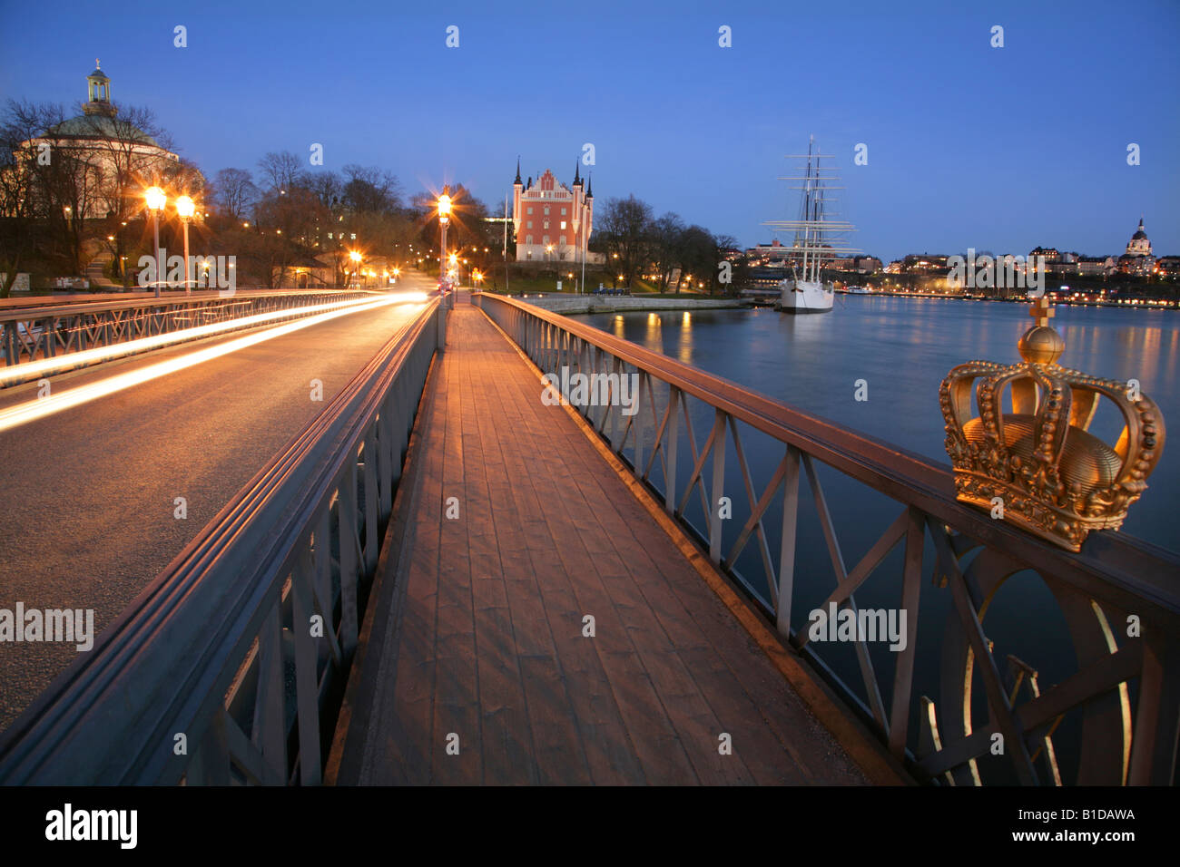 Skeppsholmsbron, the bridge to Skeppsholmen island, Stockholm, Sweden ...