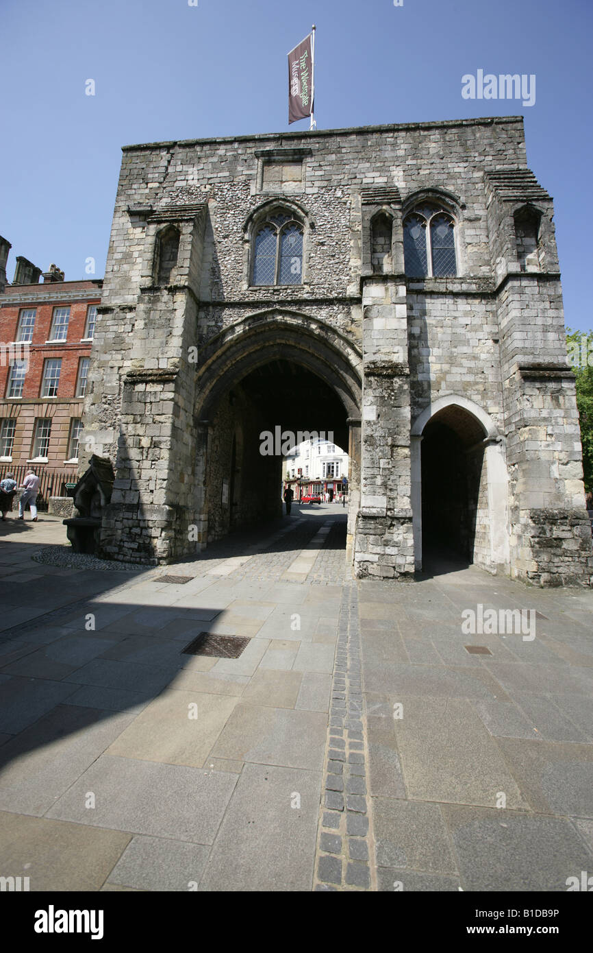 City of Winchester, England. 13th century Winchester’s Westgate Museum ...