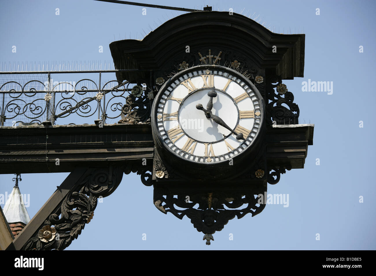 Winchester city high street hi-res stock photography and images - Alamy