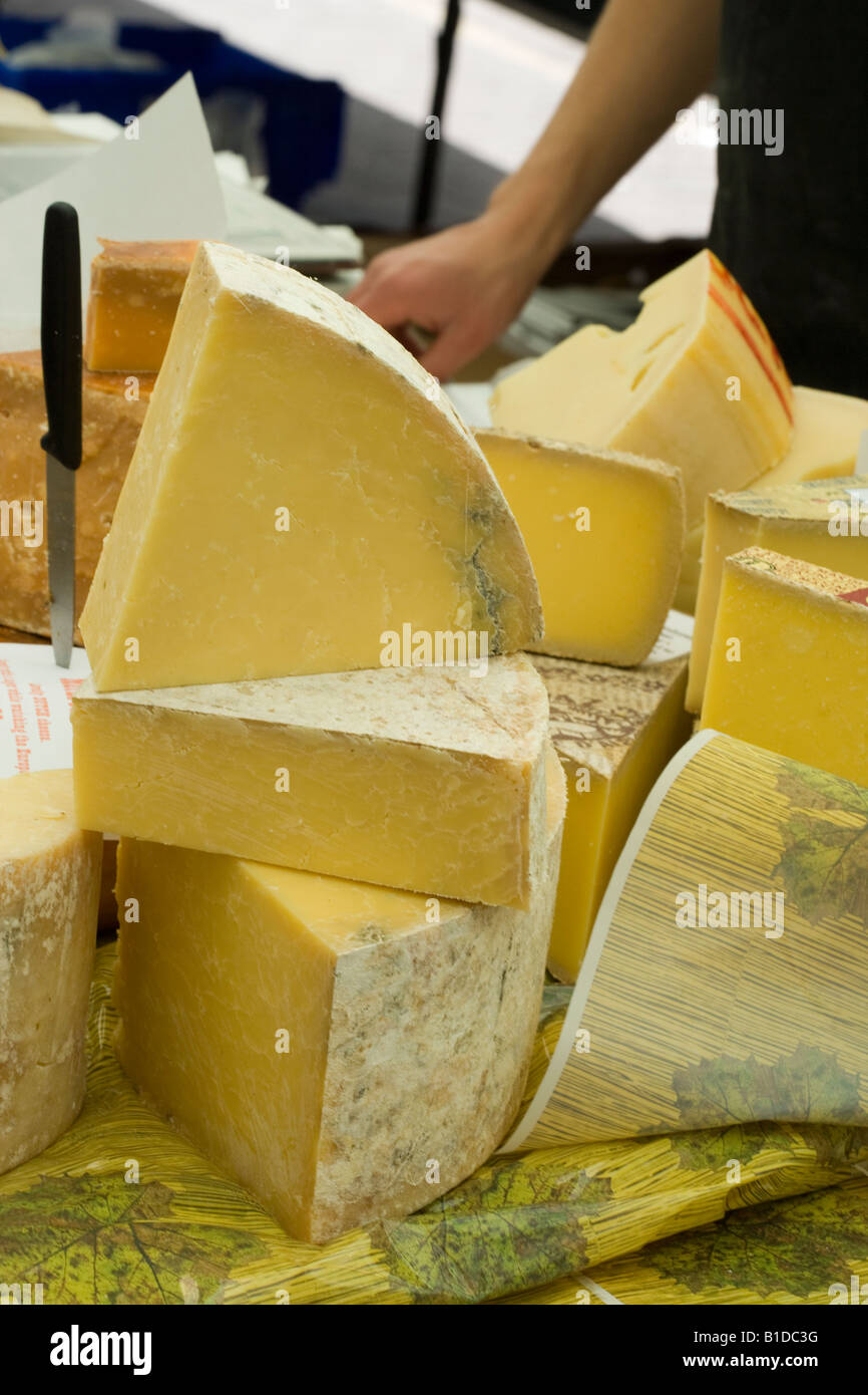 Market signs hi-res stock photography and images - Alamy