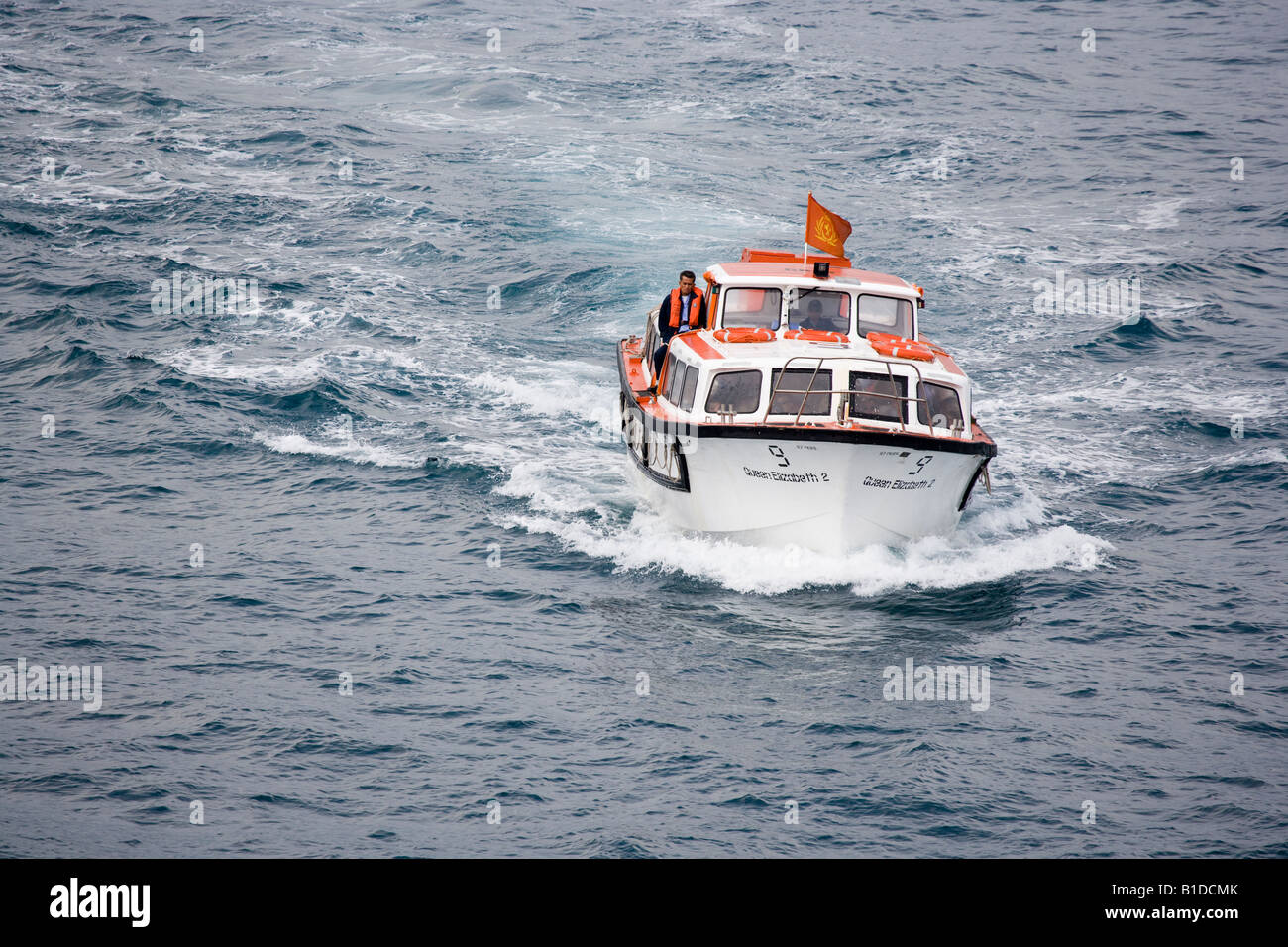Queen elizabeth cruise ship tender hi-res stock photography and images ...