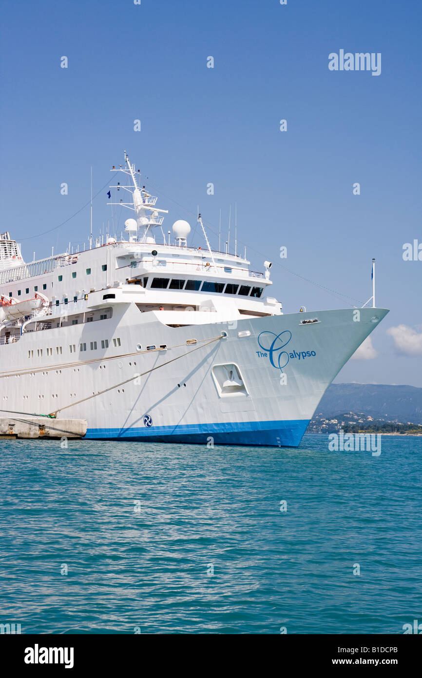 Calypso ship hi-res stock photography and images - Alamy