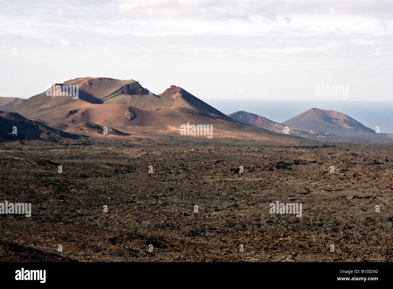 Wide open sunny landscape overview hi-res stock photography and images ...