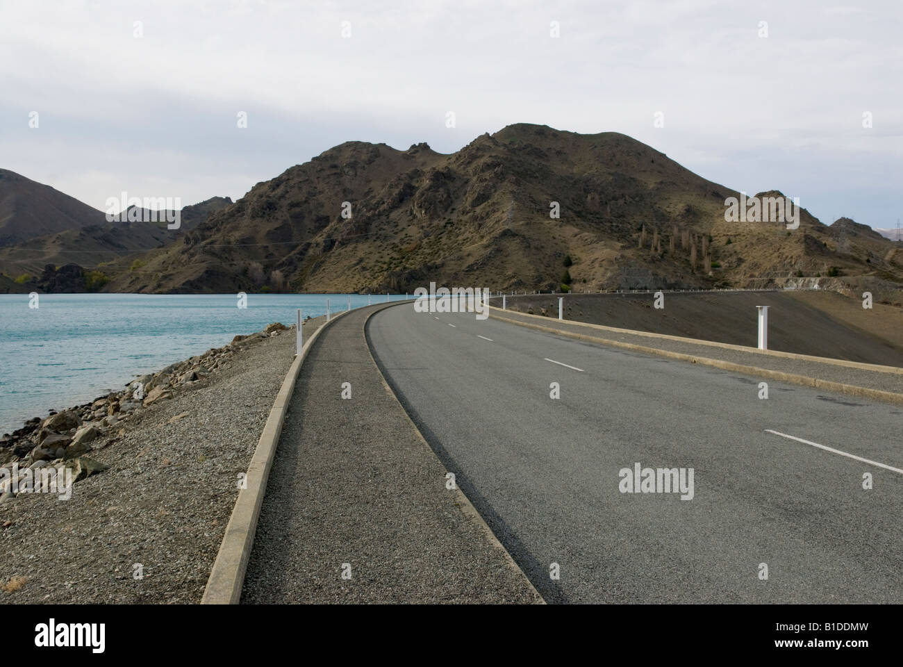 Road across Benmore Dam Stock Photo - Alamy