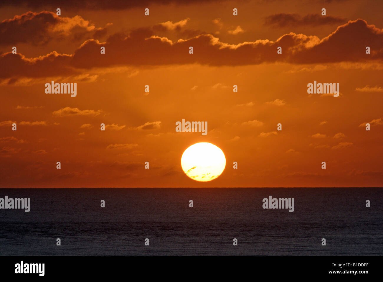 Pleasant sunrise and clouds with sea view hi-res stock photography and ...