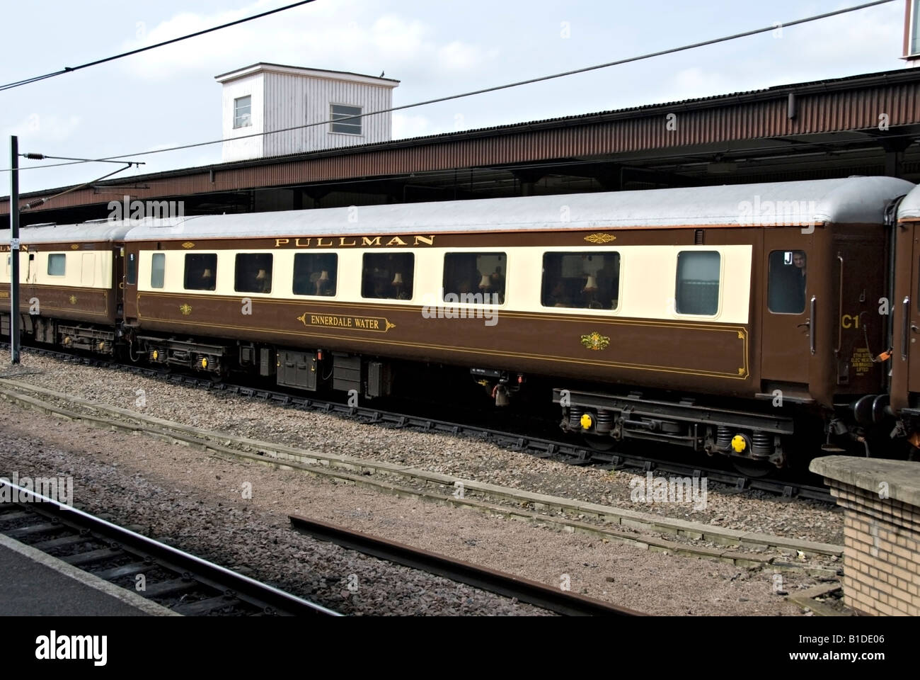 Pullman Carriage at York Station, York, England Stock Photo - Alamy