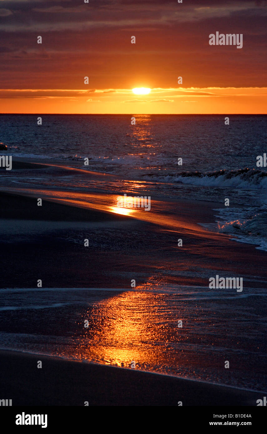 Soulful sunrise hi-res stock photography and images - Alamy