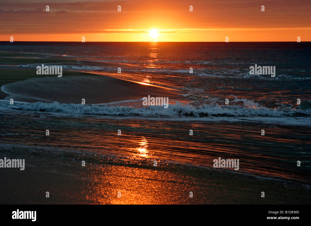 Soulful sunrise hi-res stock photography and images - Alamy