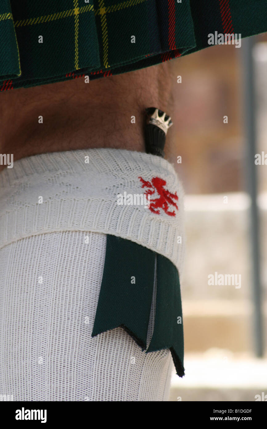 Scottish Wedding Grooms Kilt, Sock and knife Stock Photo - Alamy