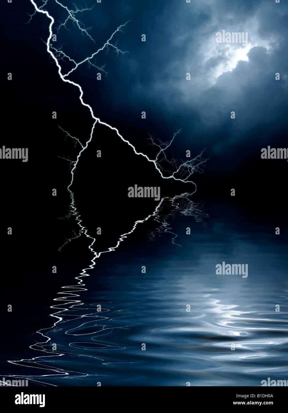 bolts of lightning over water reflection Stock Photo - Alamy