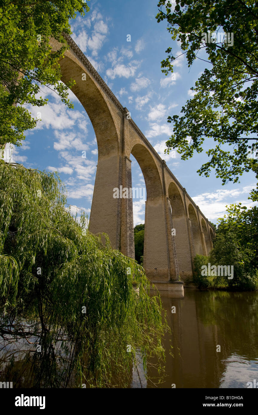 Old railway viaduct crossing river Creuse, Le Blanc, Indre, France Stock Photo - Alamy