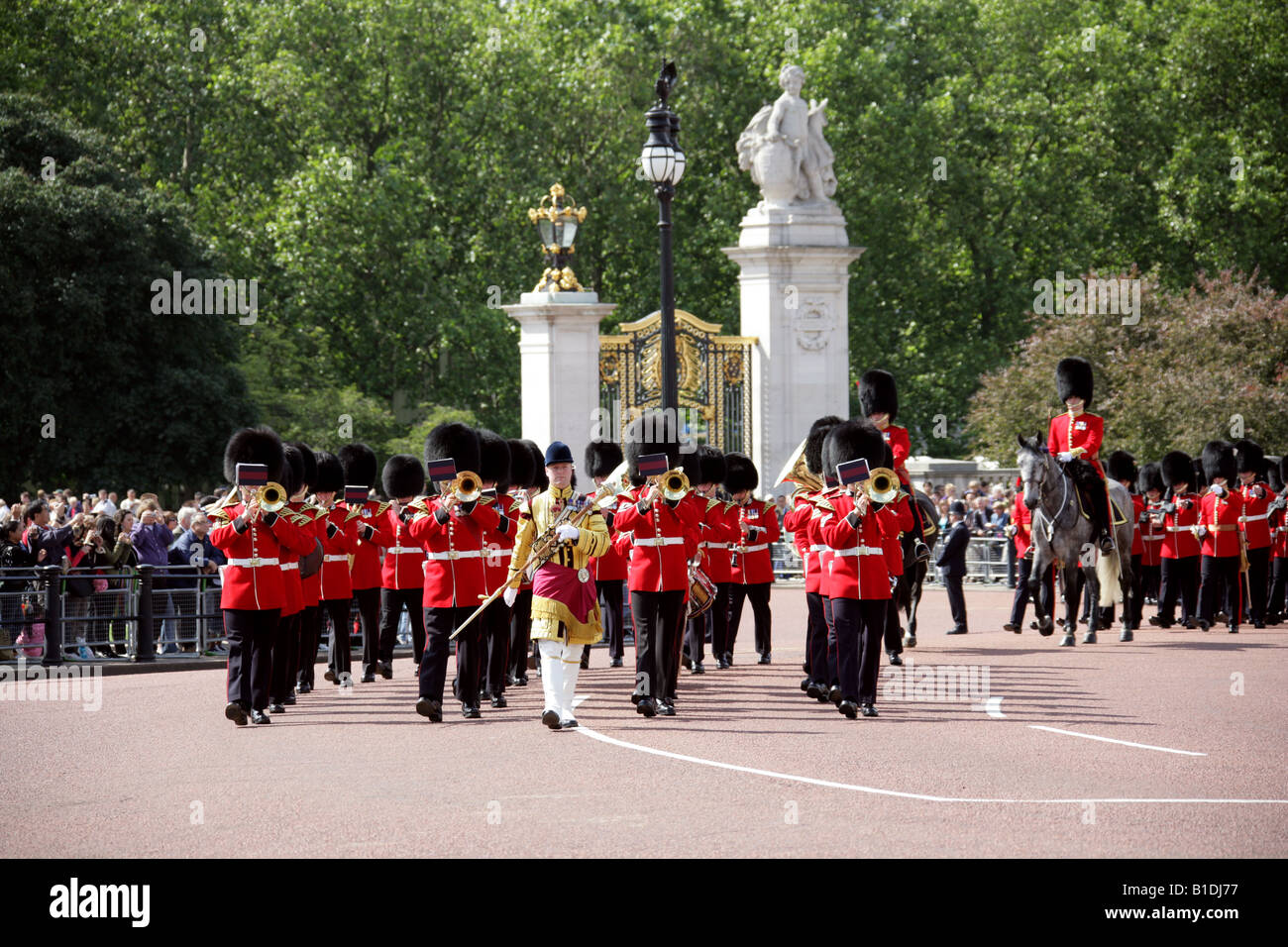 The Scots Guards Band Marching Past Buckingham Palace, Trooping the ...