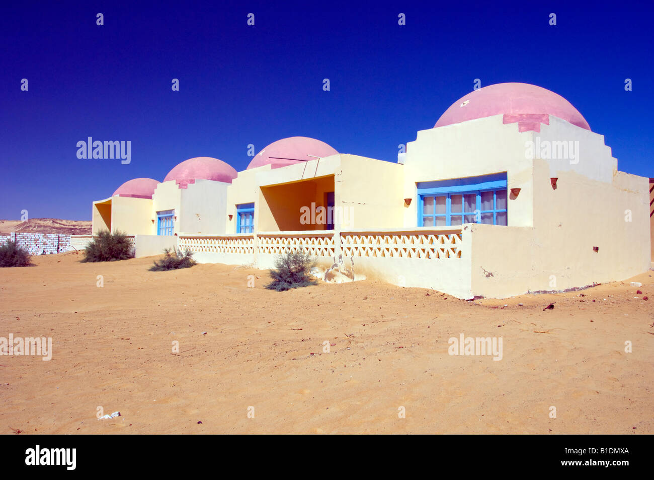 The Minamar Hotel near Bawiti in the Bahariya Oasis in Egypt Stock ...