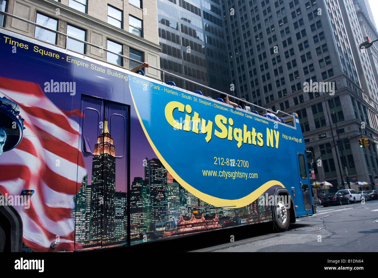 Double decker city tour hi-res stock photography and images - Alamy