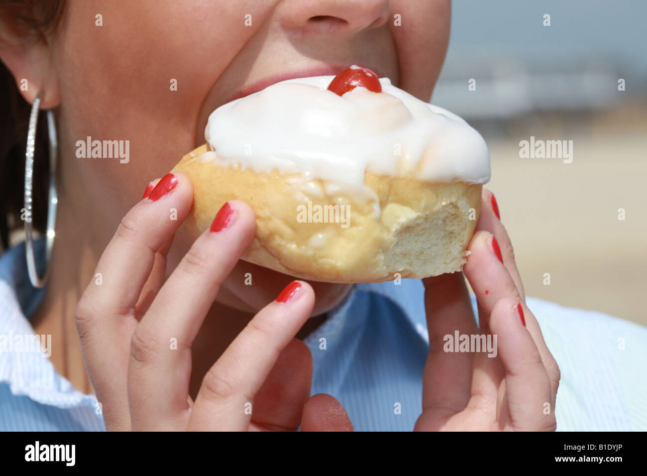 Woman eating afternoon snacks hi-res stock photography and images - Alamy