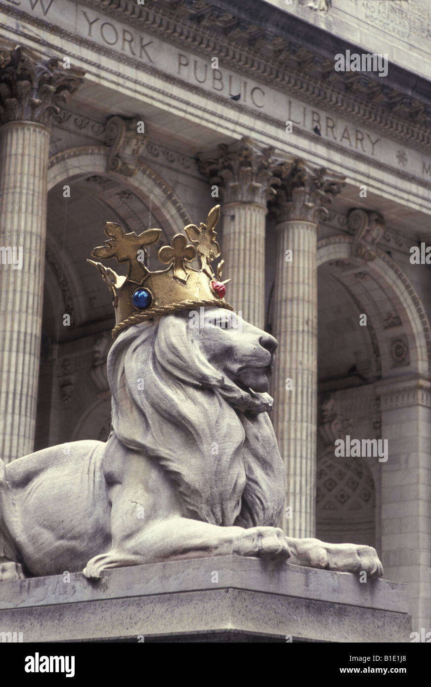 One of the famous NY Public Library lions crowned during a special ...
