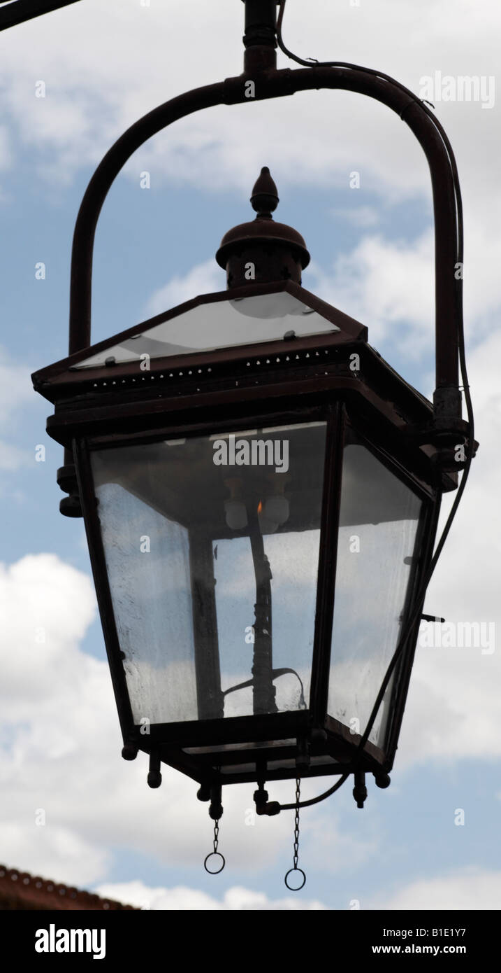 GAS LIGHT IN RAILWAY STATION Stock Photo - Alamy